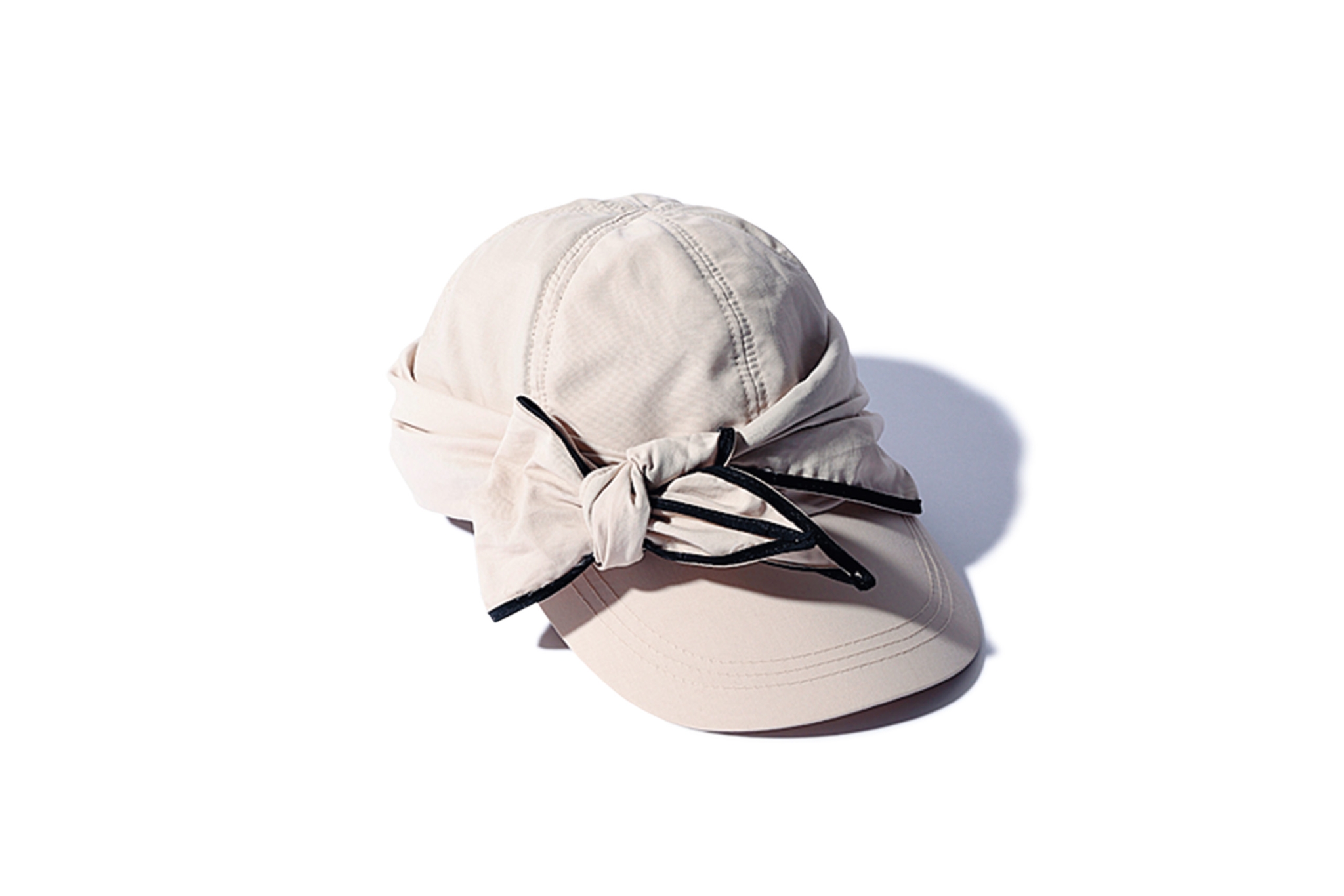 旅先でのスタイルをつくる「見心地のよい顔まわり」【CA4LA】 | GISELe(ジゼル)