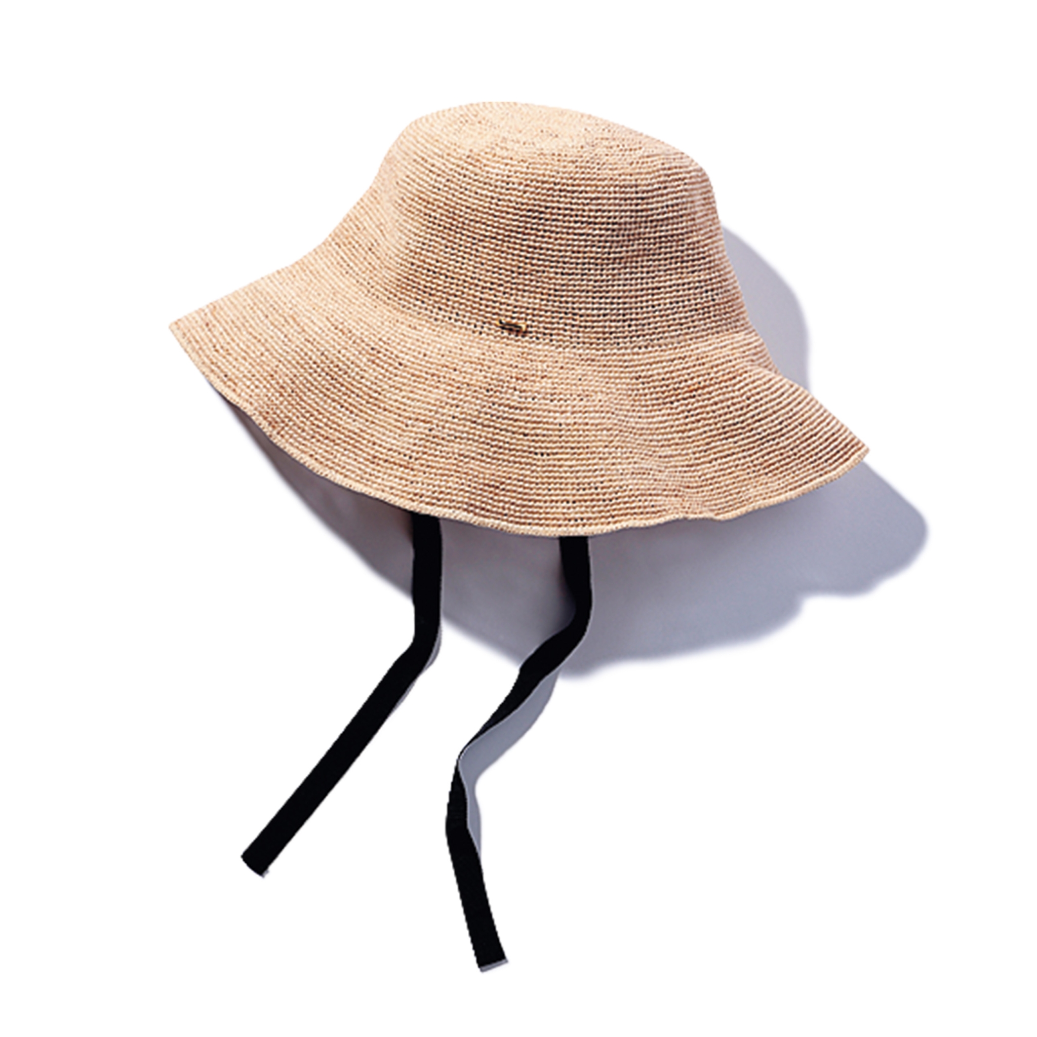 旅先でのスタイルをつくる「見心地のよい顔まわり」【CA4LA】 | GISELe(ジゼル)